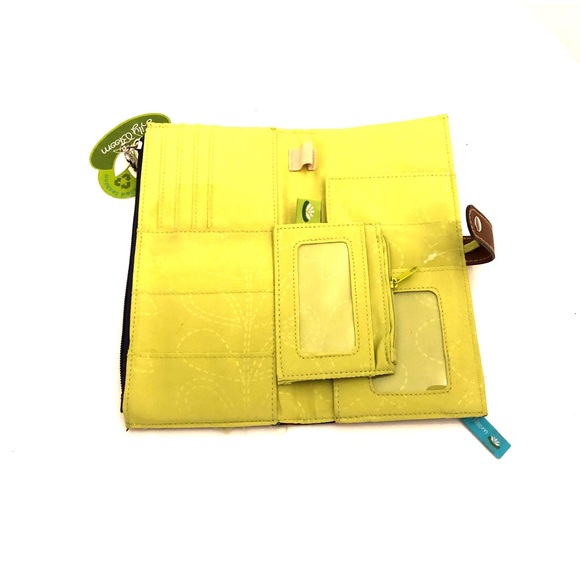 Lily Bloom | Bags | Lily Bloom Uni Corny Liza Travel Wallet | Poshmark